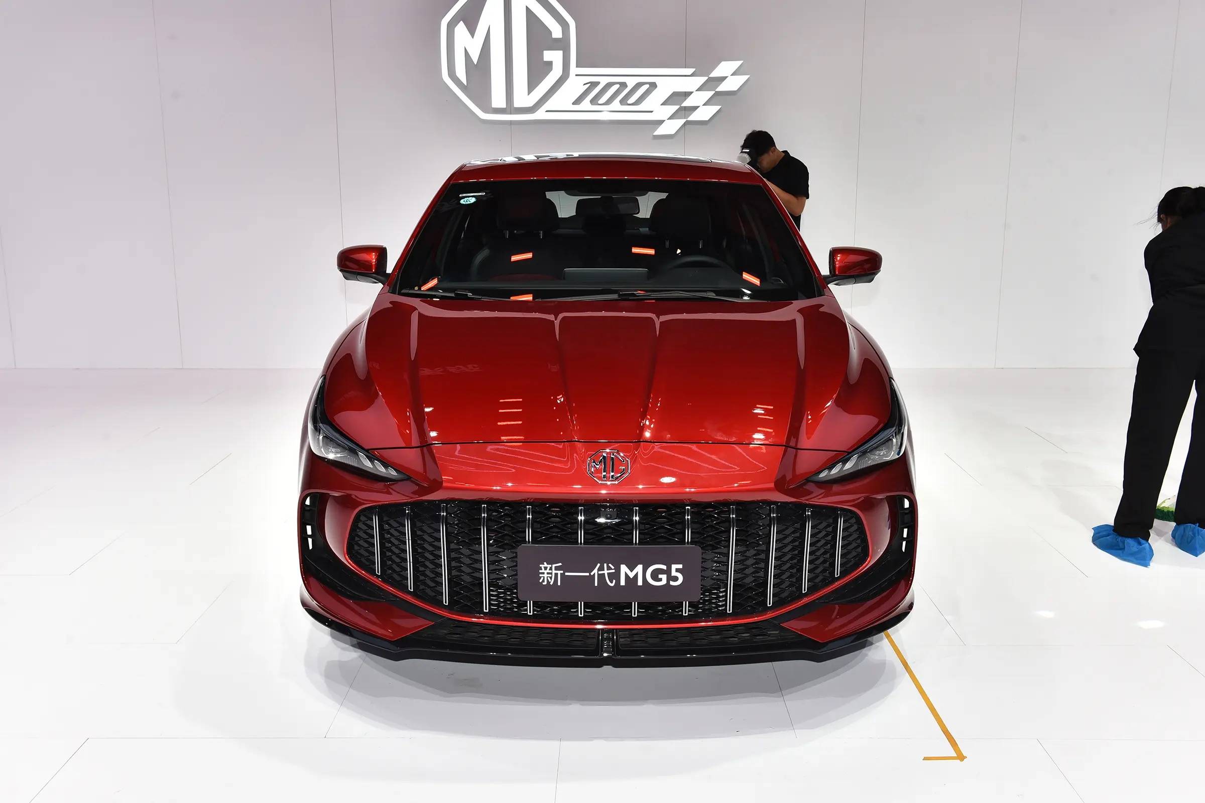 这颜值爱了吗？新款名爵MG5将于9月13日正式上市，可选1.5T动力_搜狐汽车_搜狐网