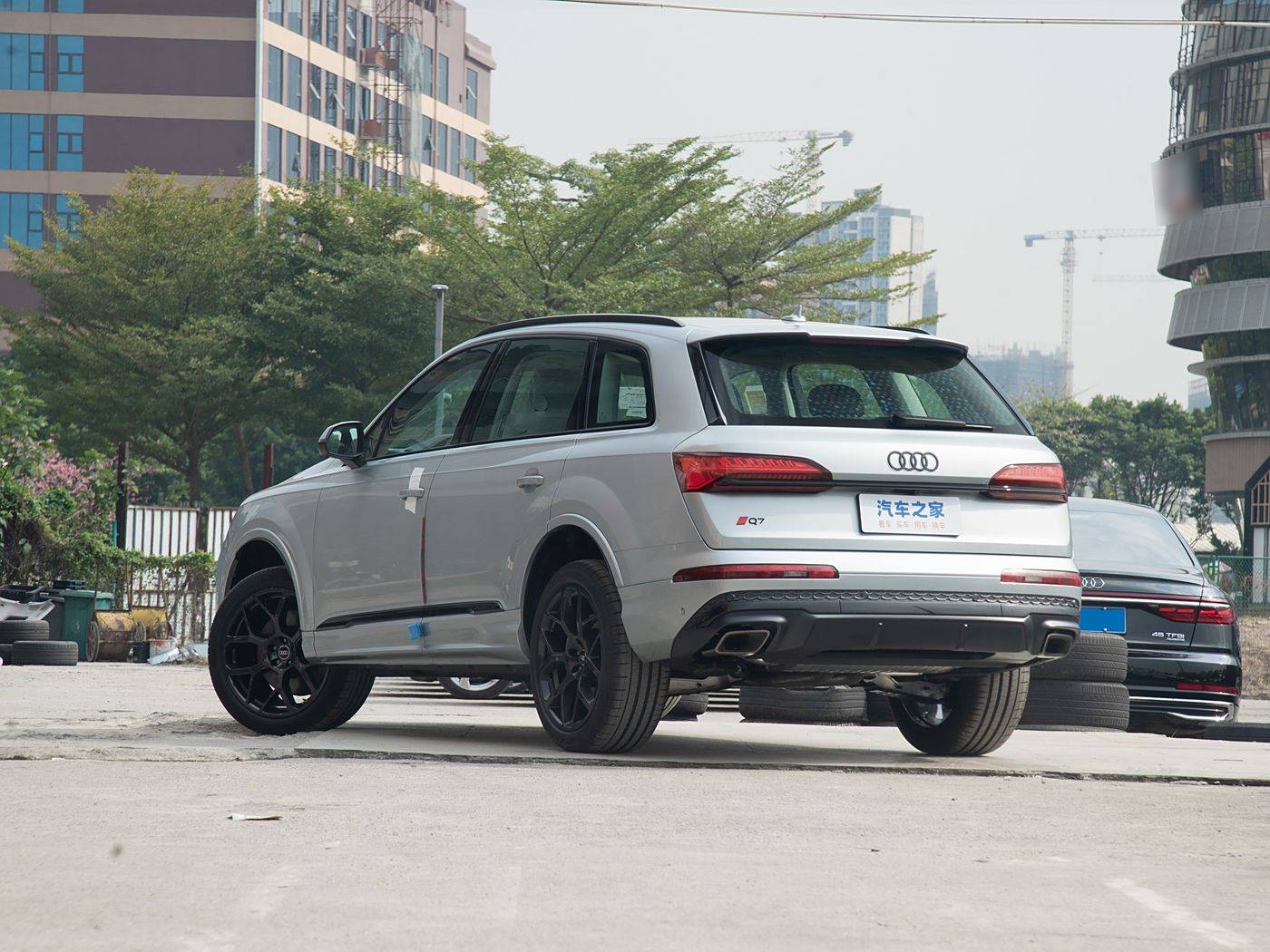 售63.68万元！奥迪Q7新车型上市，搭第四代EA888发动机+全时四驱_搜狐汽车_搜狐网