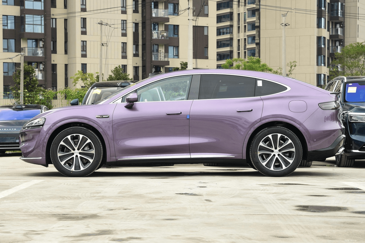 场景适配大比拼，智己LS6对比智界R7，谁更懂家用？_搜狐汽车_搜狐网