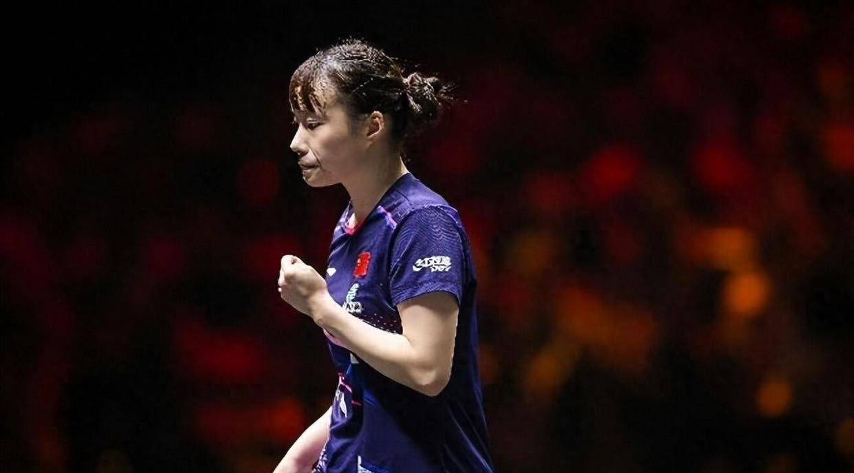 WTT伦敦球星赛，国乒女单小将3-0轻取日裔，霸气开场