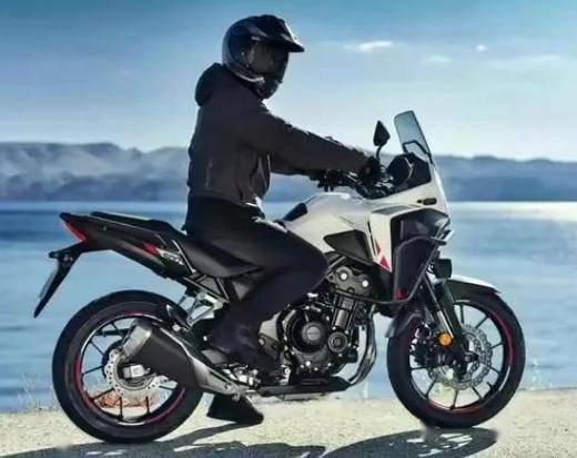 本田老款CB400车型低至25800元..._搜狐汽车_搜狐网