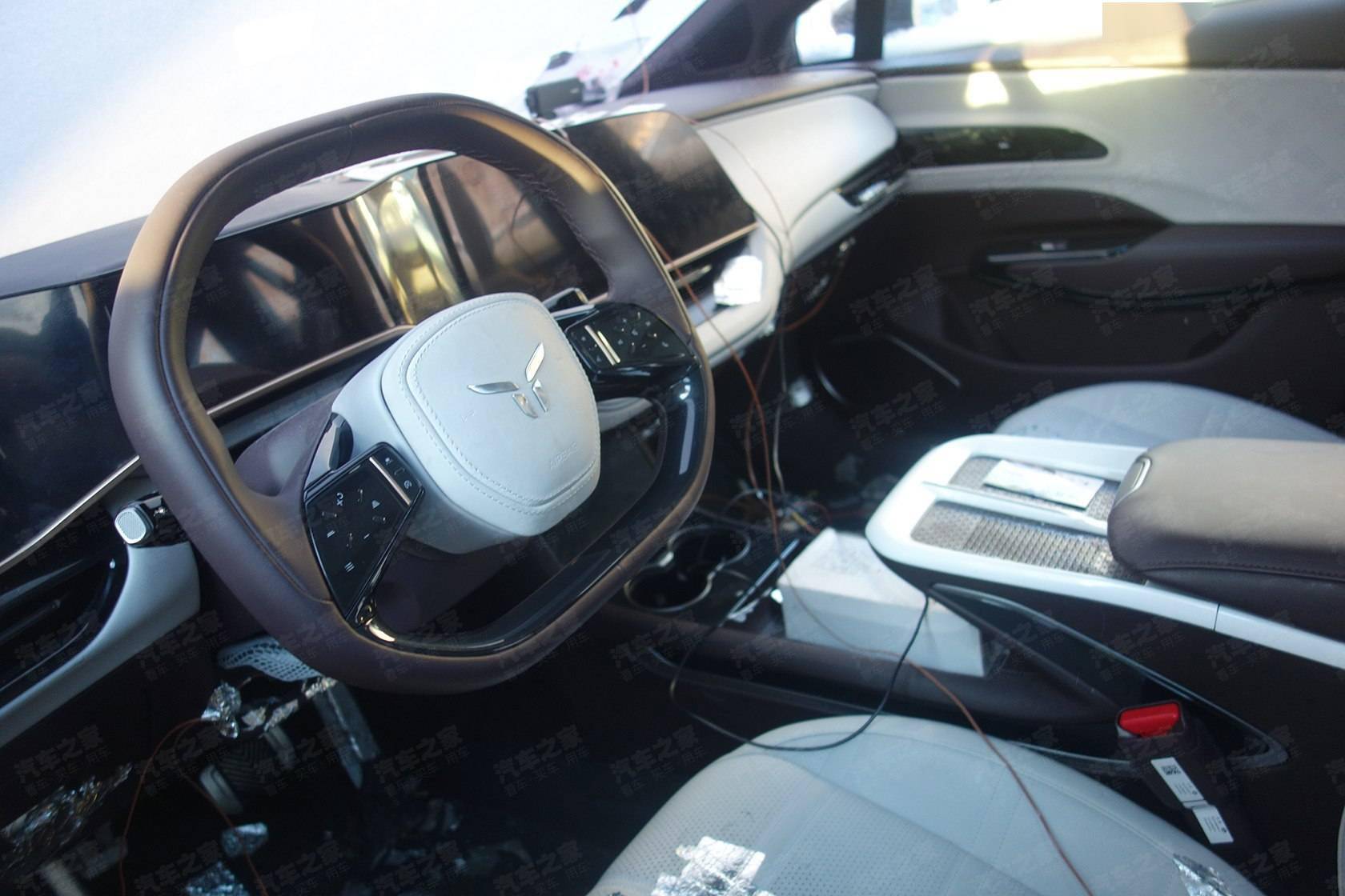 红旗EH7无伪装谍照曝光：全新设计风格，FMEs平台首款新能源轿车_搜狐汽车_搜狐网