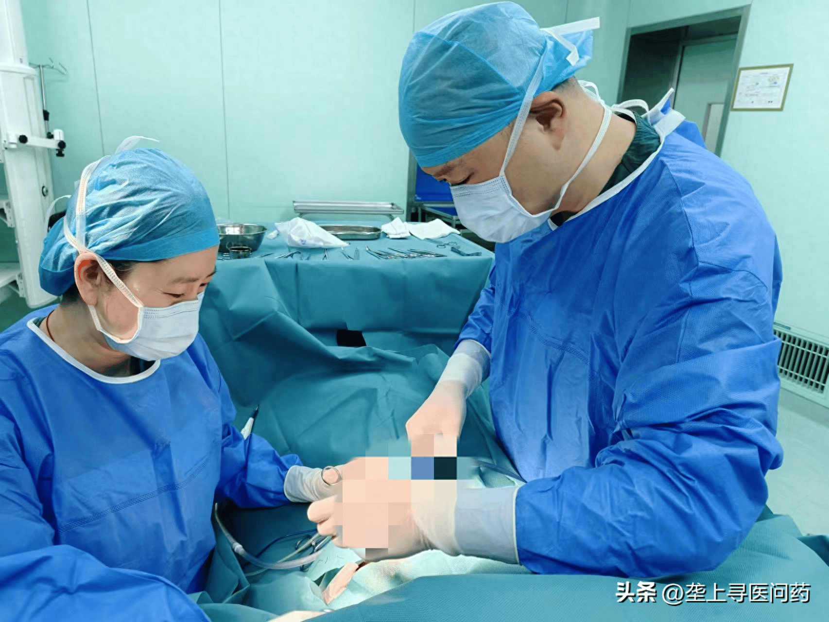 女子的乳头湿疹发炎竟自己掉了?医生:女性乳房出现3种异样要警惕!阿姨皮肤症状