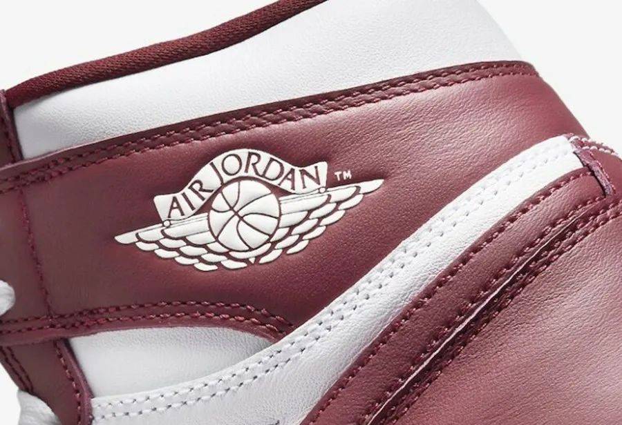 登场倒计时！「白红」AJ1 上脚效果有了！_Air_Jordan_Red