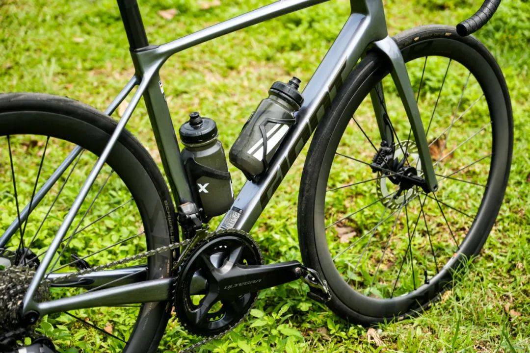 经典延续：Giant十代TCR Advanced Pro 0 Di2公路车骑乘体验_搜狐汽车_搜狐网