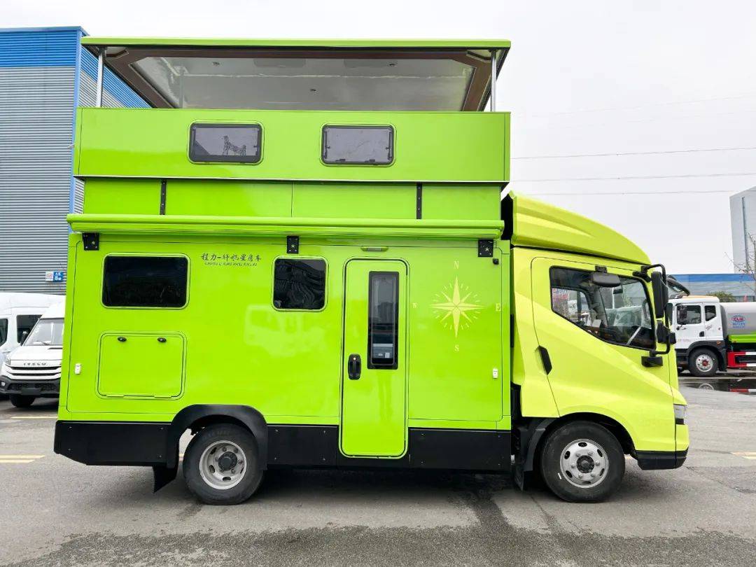 程力轩航 · 比亚迪T5DM升顶房车 6座布局 自带360°观景“阁楼”_搜狐汽车_搜狐网