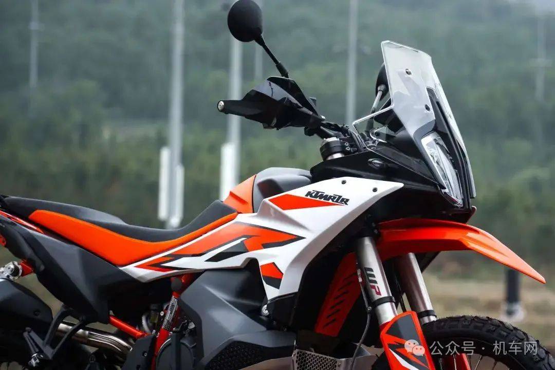 新款790ADV R上市，售价96800元，KTM中排探险还有性价比了？_搜狐汽车_搜狐网