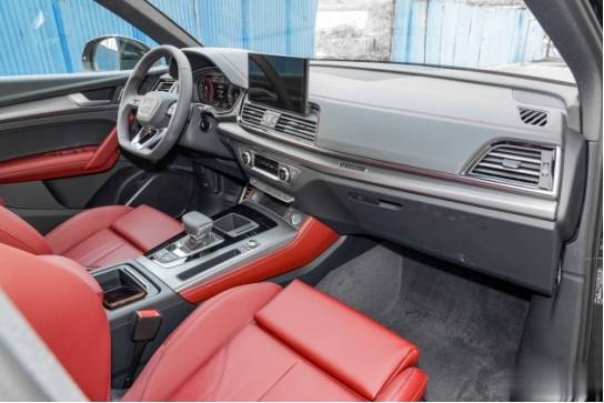 奥迪Q5L VS 宝马X3：谁才是豪华SUV的标杆？_搜狐汽车_搜狐网