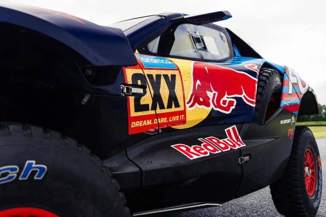 【新车】专为征战达喀尔拉力赛打造，全新福特Raptor T1+亮相_搜狐汽车_搜狐网