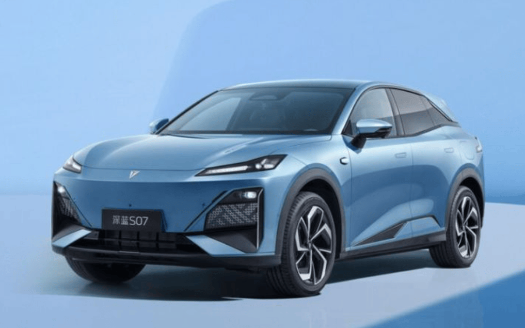 深蓝S07售价14.99万元起，高配车型搭载华为智驾_搜狐汽车_搜狐网