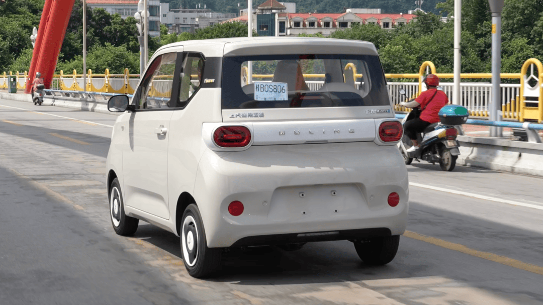 柳州city不city？第三代宏光MINIEV青春版带你领略城市新风尚_搜狐汽车_搜狐网