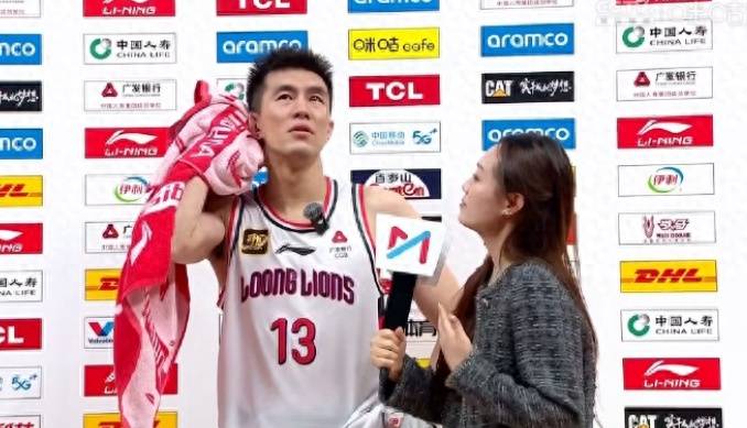 广州108-101深圳，郭艾伦迎CBA生涯第500场，砍下25分7助，赛后落泪：有人说我要退役了_希宁_广东