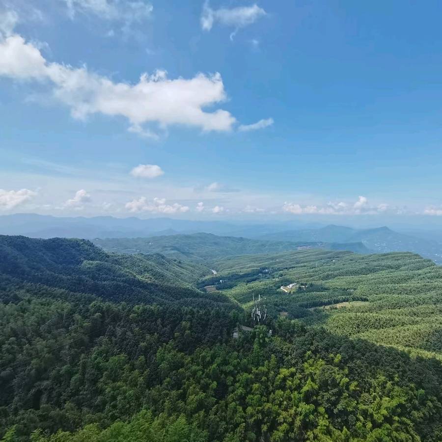 Gillian Nation：蕾丝内衣下的性感曲线_身材_魅力_女性