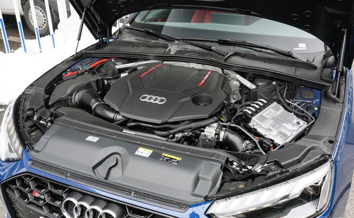 性能车价格大跳水，奥迪S4仅售A6L价，燃油车市场风云再起？_搜狐汽车_搜狐网