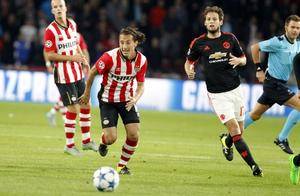 周二003荷兰杯：埃因霍温FCVSSBV精英，埃因霍温主场有翻车风险！_进攻_比赛_防守