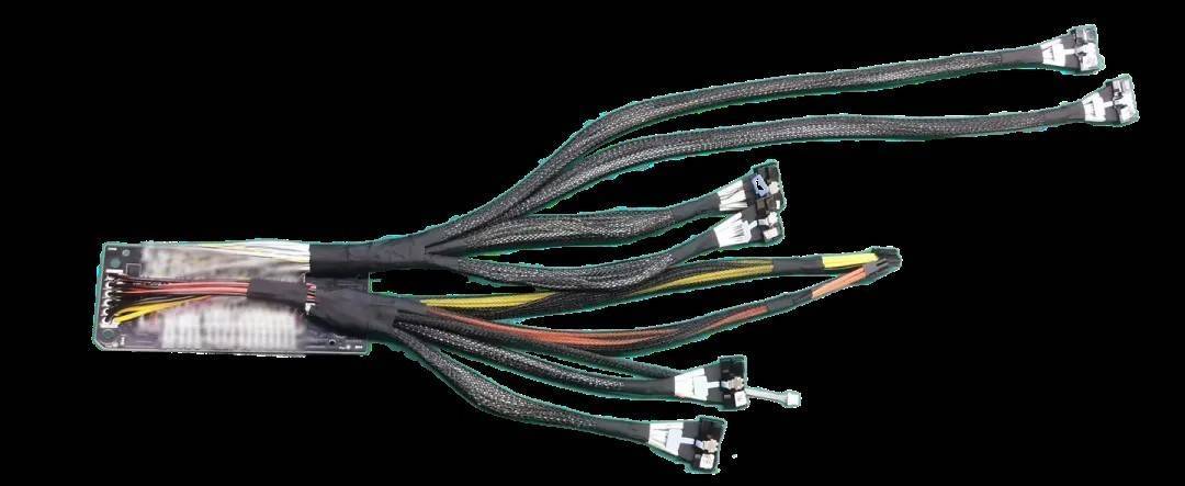 速易联芯PCIe 5.0 Cable Riser：高效连接，赋能服务器高速互连新时代_riser_解决方案_产品