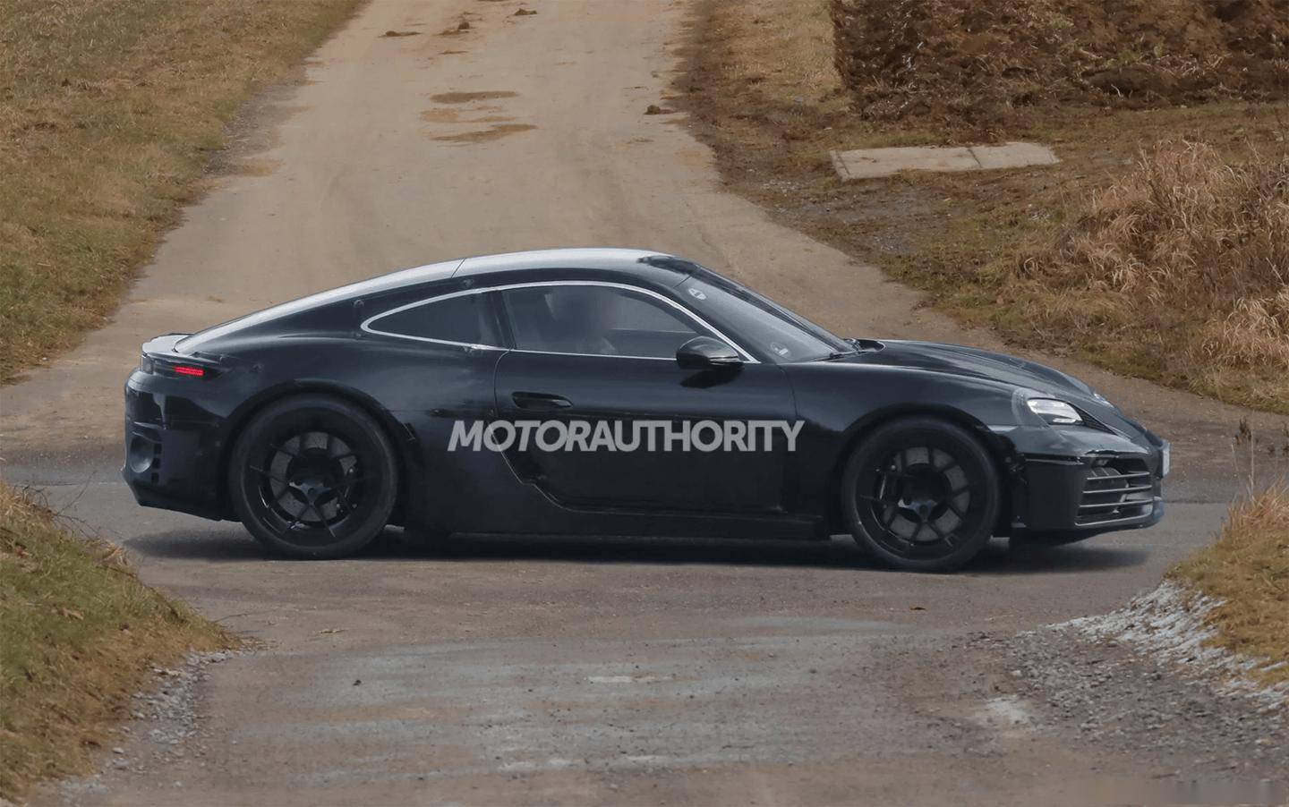 2027 款保时捷 718 Cayman EV 谍照曝光，预计明年登场 - 数码前沿 数码之家