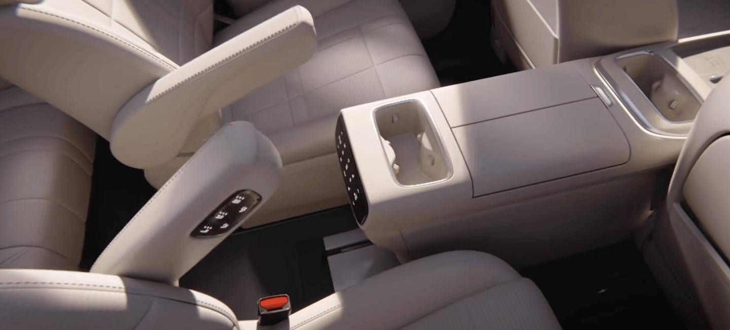 深蓝 S09 大六座 SUV 内饰曝光：首搭智能移动中岛、鸿蒙座舱_搜狐汽车_搜狐网