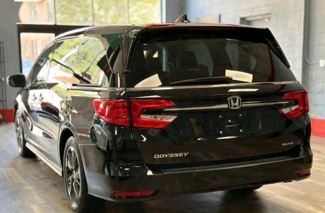 “黑武士”奥德赛来袭，10AT变速箱加持，性价比超高家用MPV新选择！_搜狐汽车_搜狐网