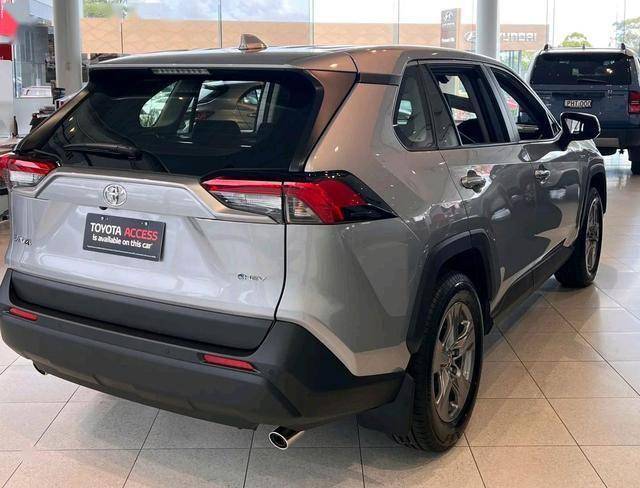 全面进入12W区间，丰田RAV4经典家用SUV迎来爆发_搜狐汽车_搜狐网