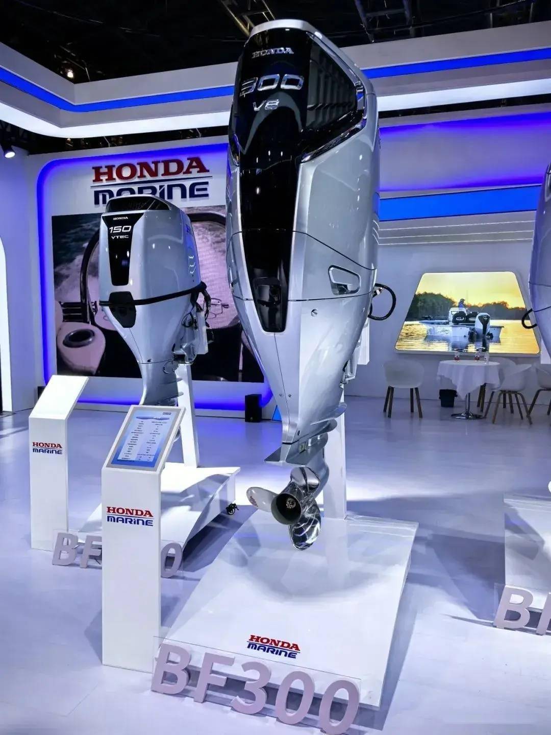 Honda上海游艇展大放异彩，全新BF300及四款升级船外机震撼发布_搜狐汽车_搜狐网