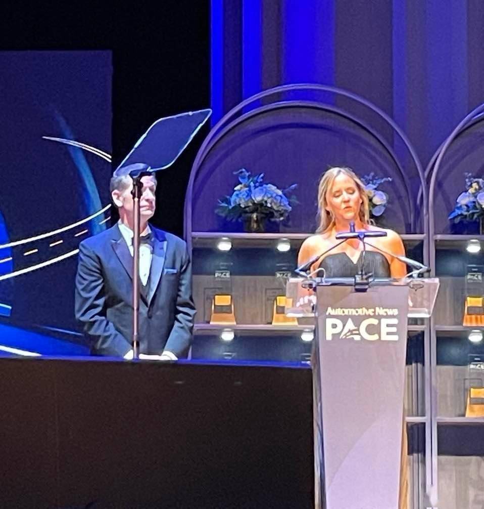 Aurobay极光湾PACE奖加冕，混动技术革新引领绿色出行新风尚_搜狐汽车_搜狐网