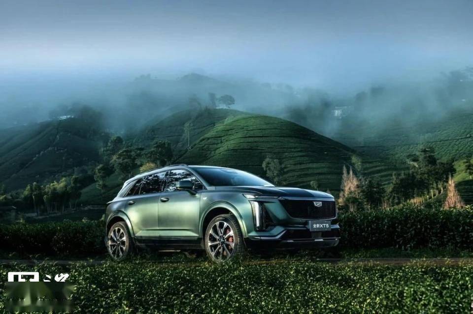 凯迪拉克XT5春日焕新上市，全款26.59万起享限定墨脱绿_搜狐汽车_搜狐网