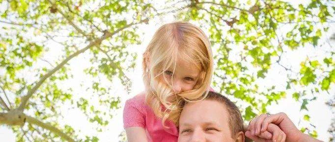 “I second you”别翻译成“我第二你”，真正的意思差远了！_支持_to_例句