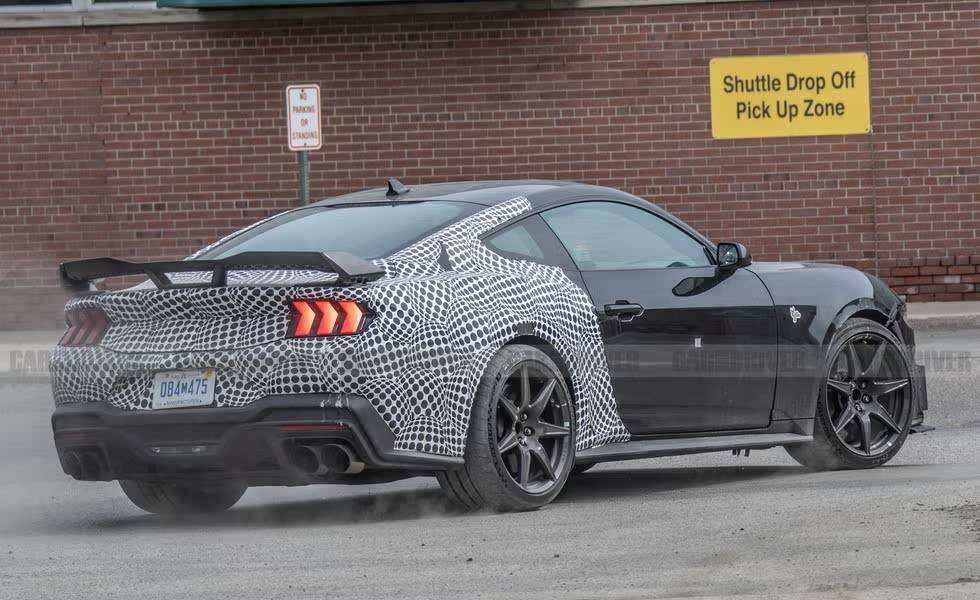 全新福特Mustang Shelby GT500曝光，搭载传奇发动机，性能再升级？_搜狐汽车_搜狐网