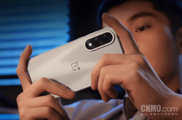 618花小钱换旗舰配置？选一加Ace 5至尊版绝不后悔！_游戏_散热_满帧和