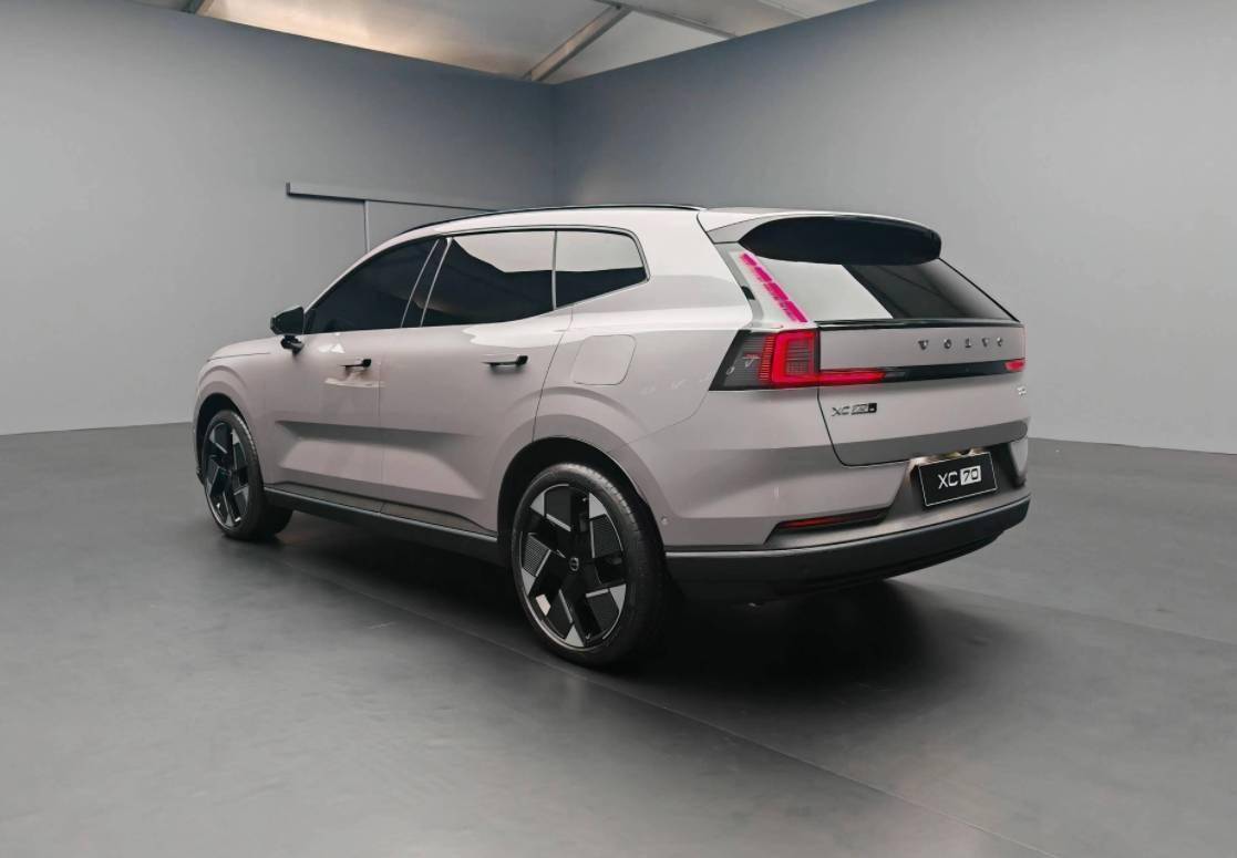 沃尔沃XC70插混怎么样，200公里纯电续航，沃尔沃SMA架构_搜狐汽车_搜狐网