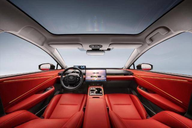 一汽丰田bZ5纯电轿跑SUV开启交付，12.98万元起_搜狐汽车_搜狐网