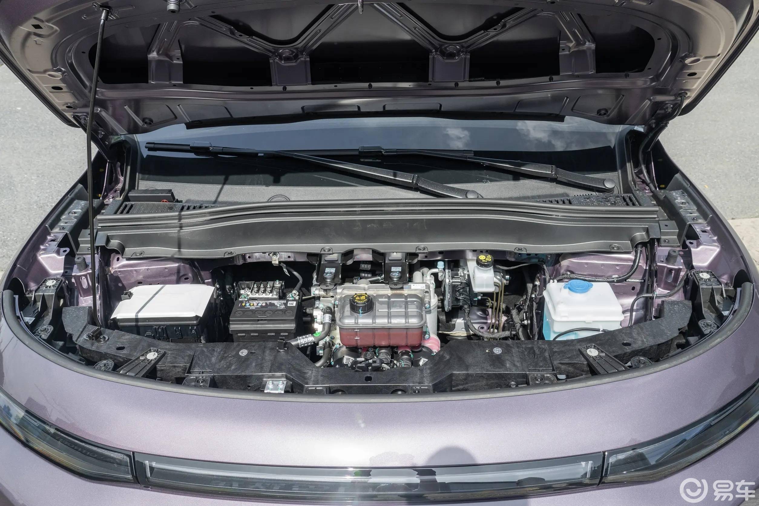 零跑B10对比银河E5，10万级家用纯电SUV怎么选？_搜狐汽车_搜狐网